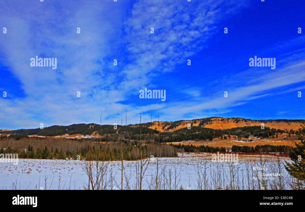 Landscape alberta foothills hi-res stock photography and images - Alamy