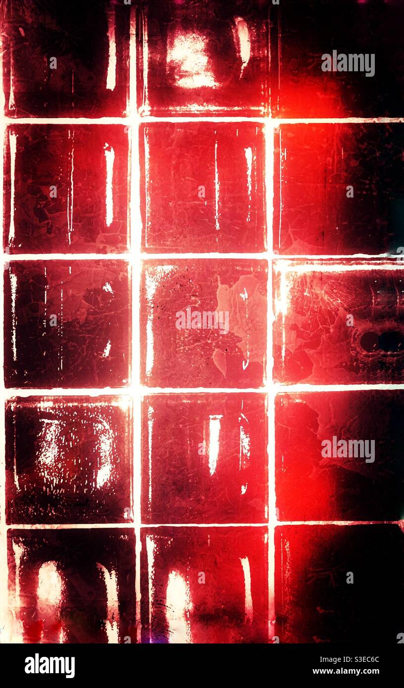 Reflective tiles hi-res stock photography and images - Alamy