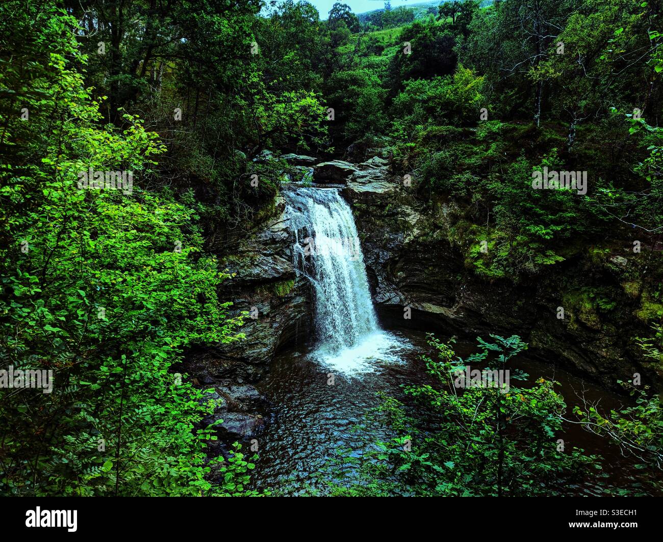 Beautiful hidden hi-res stock photography and images - Alamy