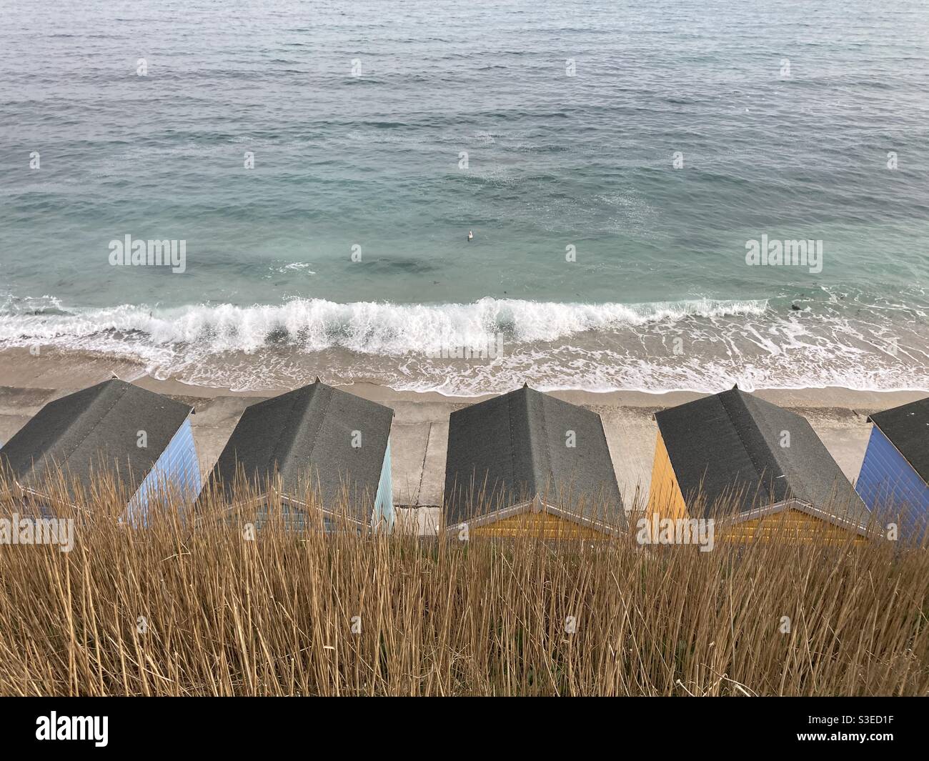 Traditional british seaside shelters hi-res stock photography and ...
