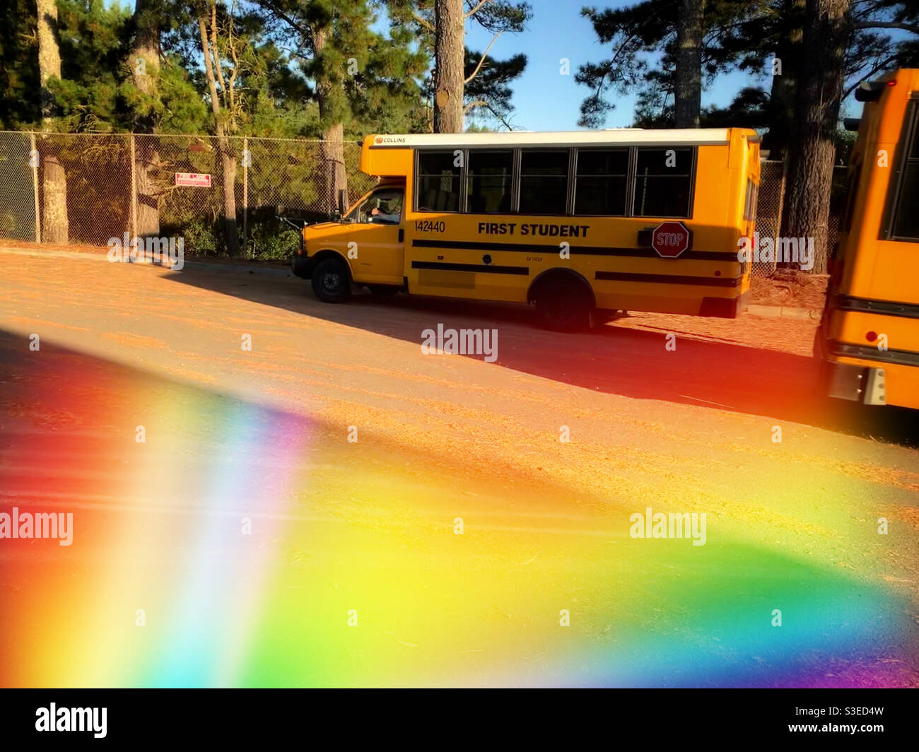 Different colour buses hi-res stock photography and images - Alamy