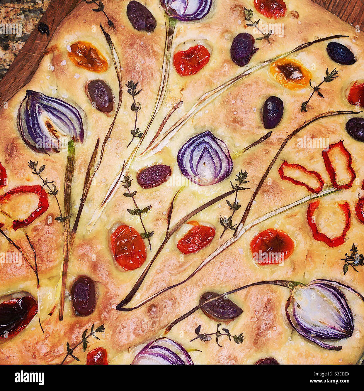 Bread and flowers hi-res stock photography and images - Alamy