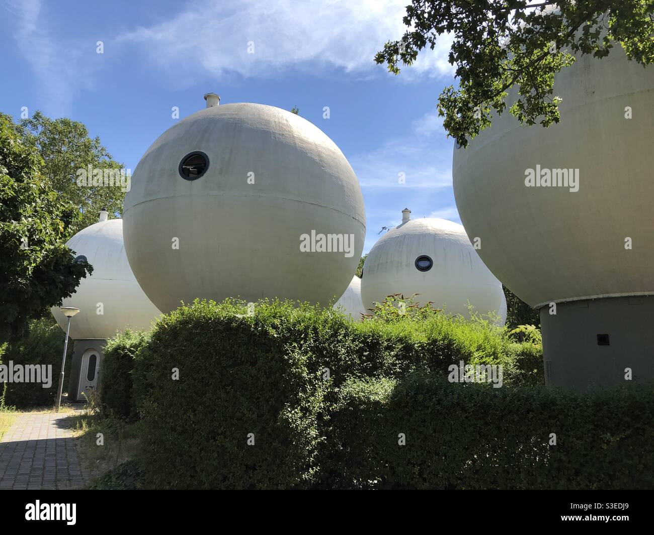 Bolwoningen netherlands hi-res stock photography and images - Alamy