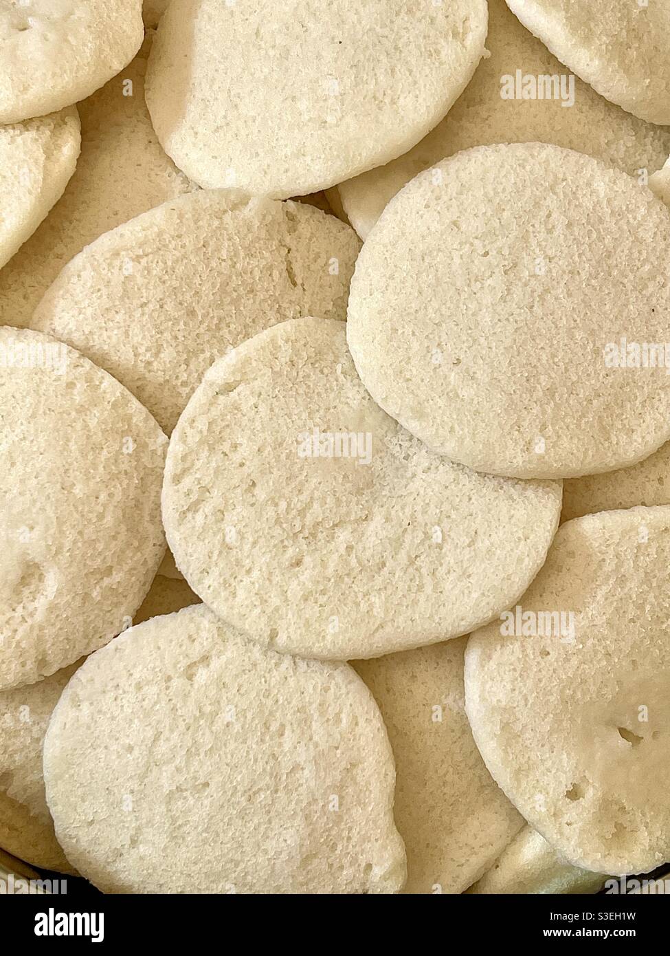 Idli hi-res stock photography and images - Alamy