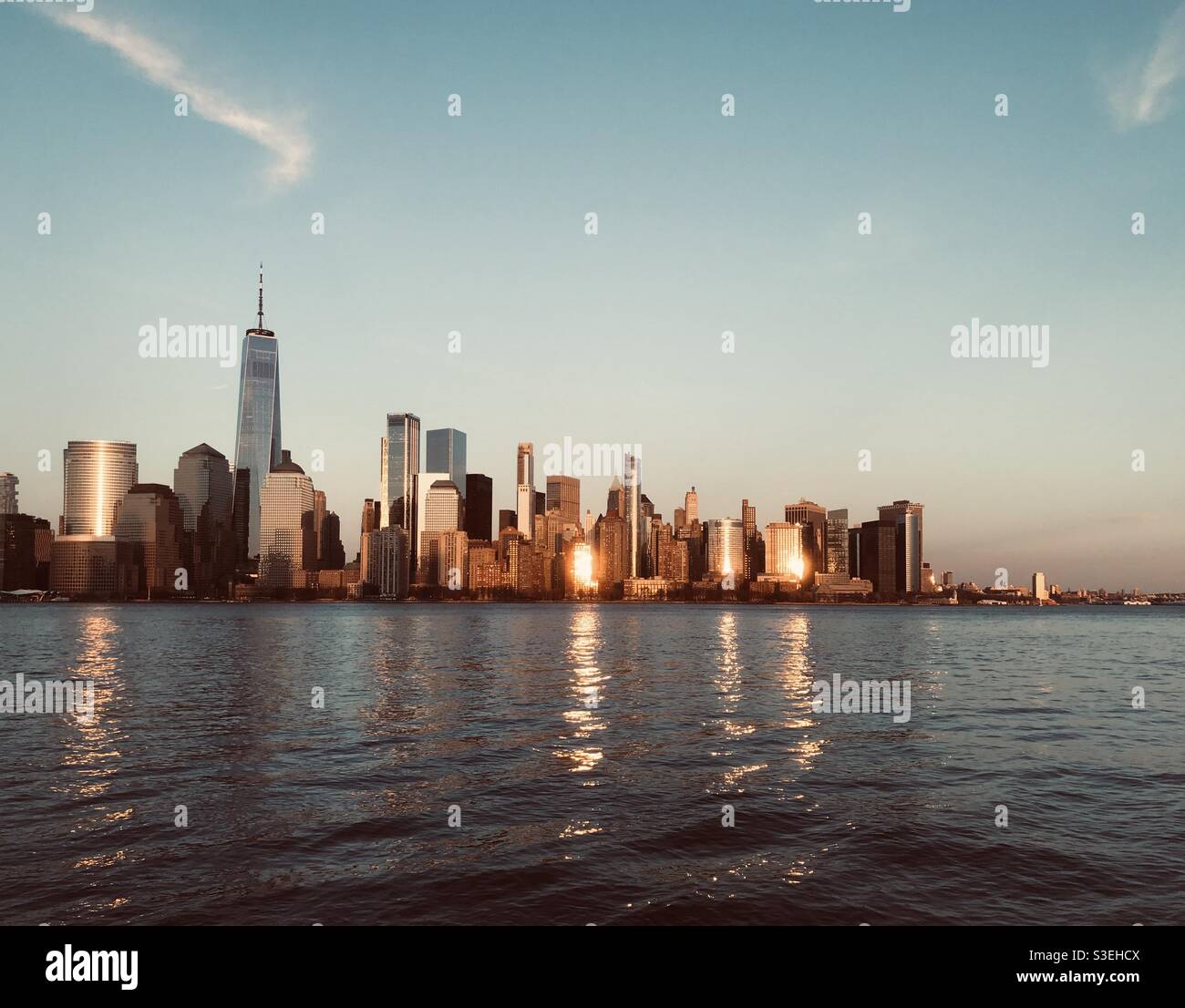 Lower manhattan sunset hi-res stock photography and images - Alamy