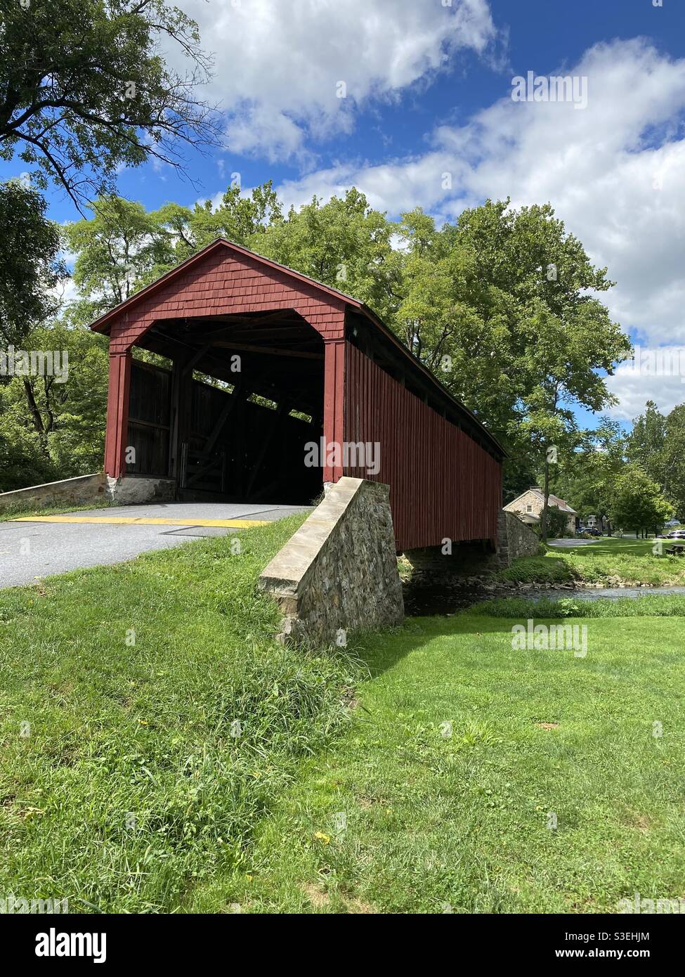 Covered bridge lancaster pa hi-res stock photography and images - Alamy
