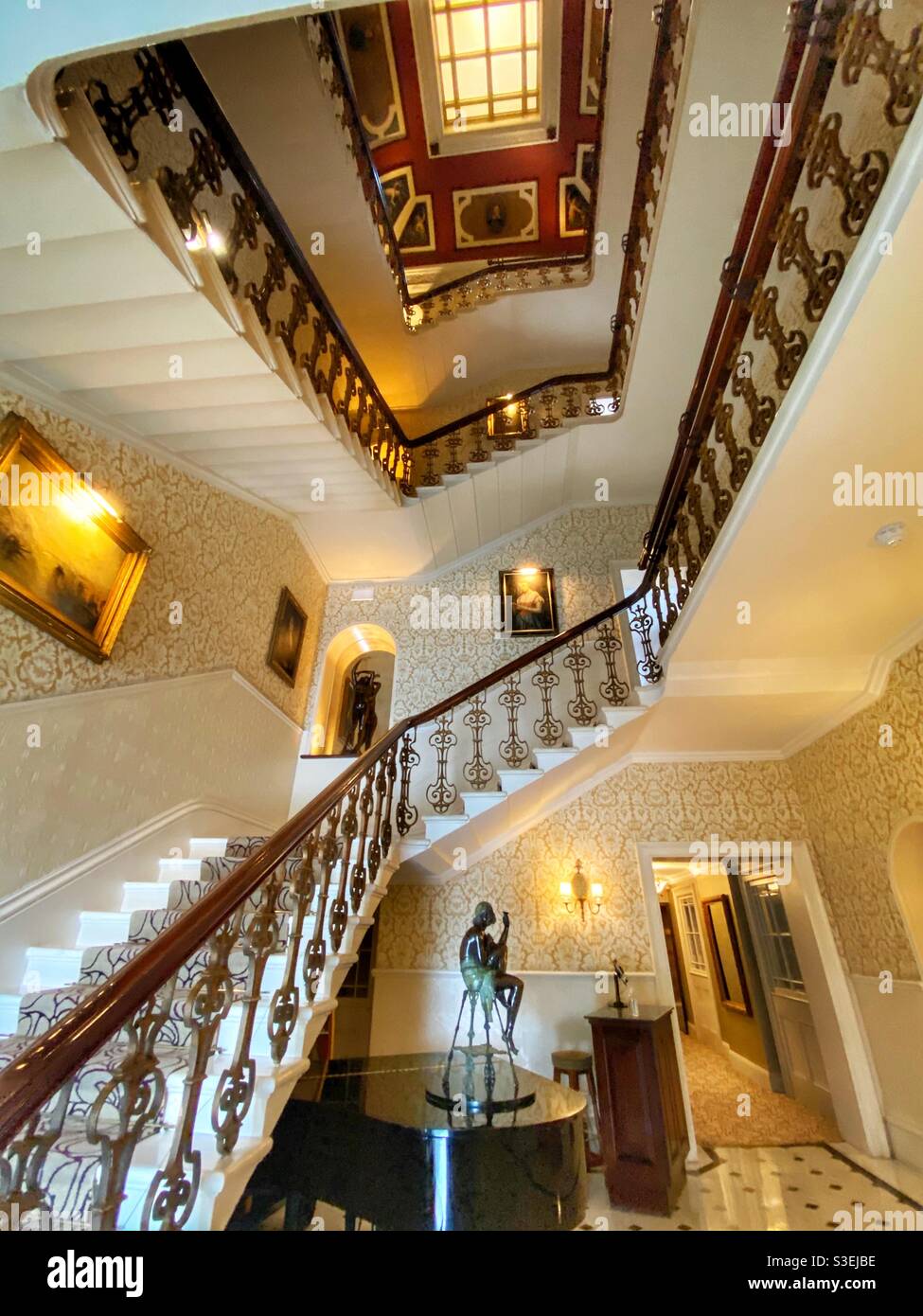 Interior of the Petersham Hotel, Richmond, Surrey Stock Photo - Alamy