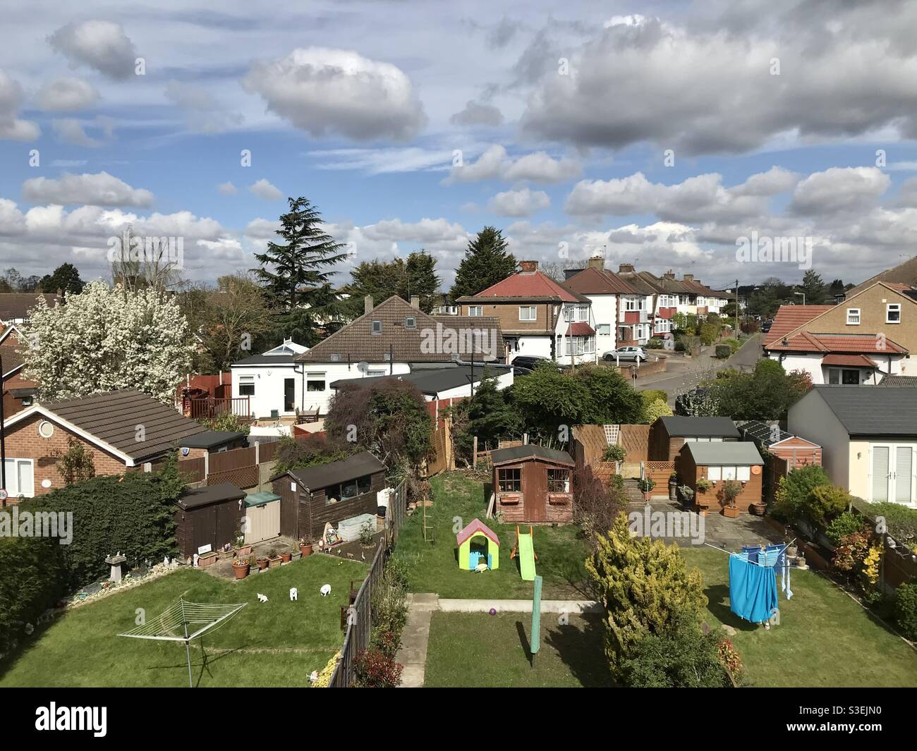 London spring weather hi-res stock photography and images - Alamy