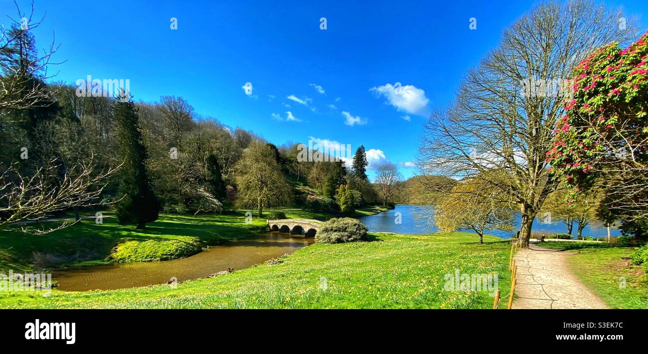 Stourhead bridge hi-res stock photography and images - Alamy