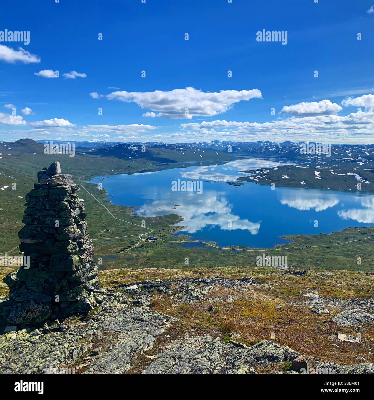 Tyin hi-res stock photography and images - Alamy