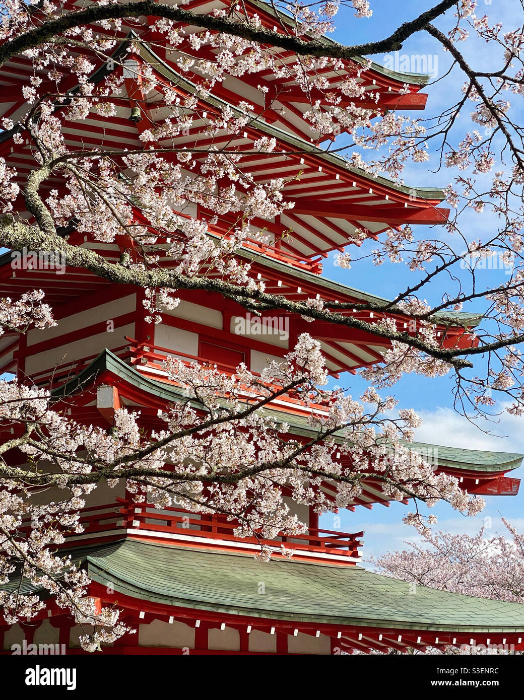 5 tier pagoda hi-res stock photography and images - Alamy