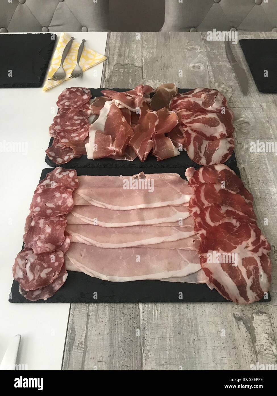 Italian meats hi-res stock photography and images - Alamy