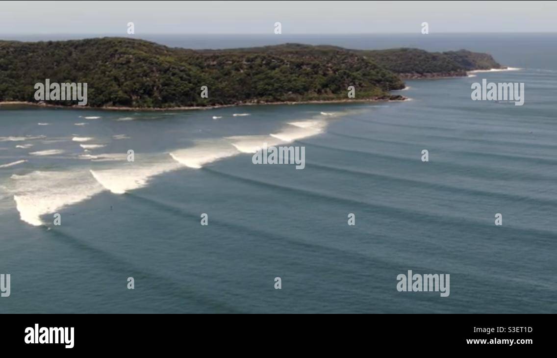 Perfect surf line up Stock Photo - Alamy