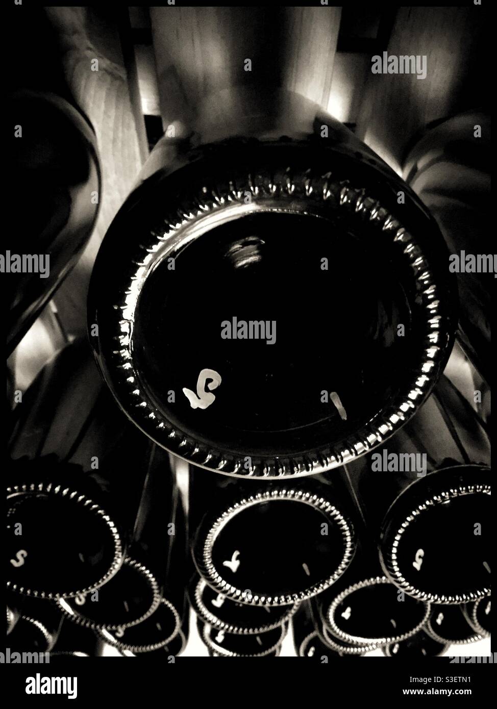 Riddling sparkling wine hi-res stock photography and images - Alamy