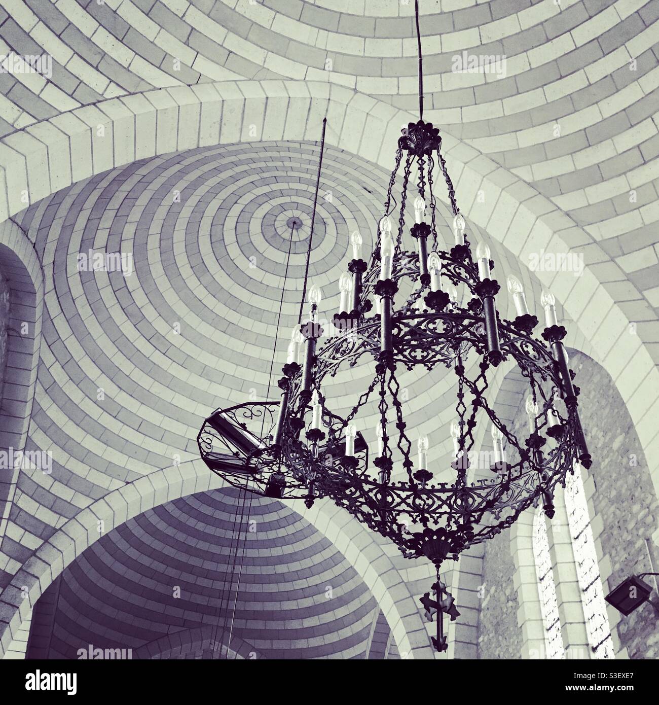 Black and white church ceiling hi-res stock photography and images - Alamy