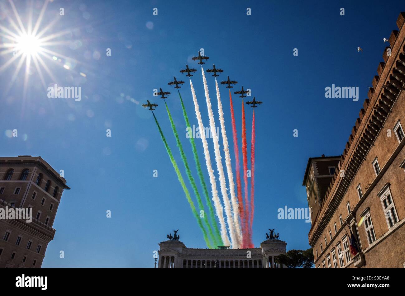 Liberation day celebration in rome italy hi-res stock photography and ...