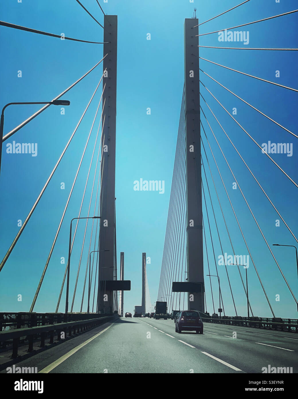 Crossing architecture hi-res stock photography and images - Alamy