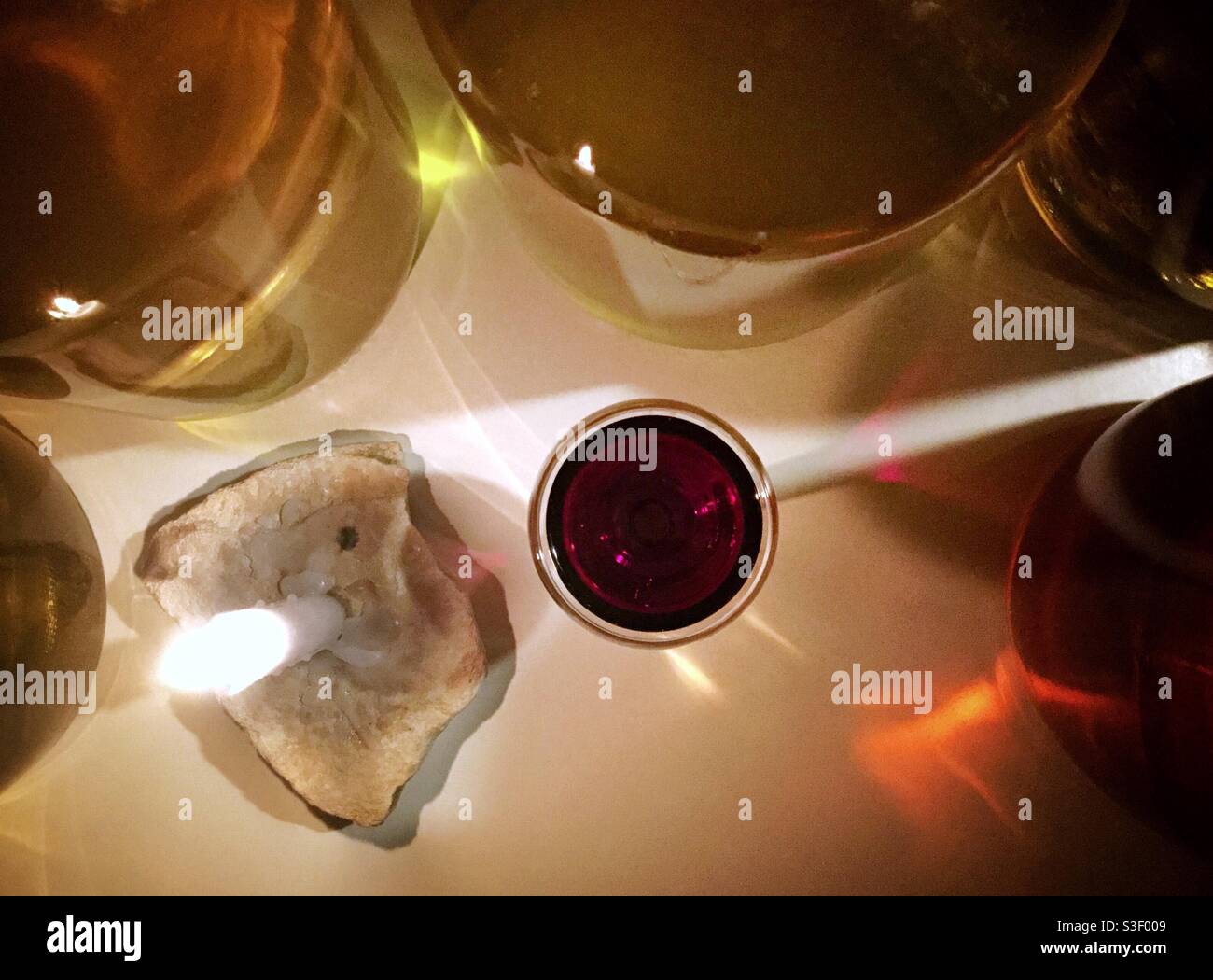 Syrah and wine hi-res stock photography and images - Alamy