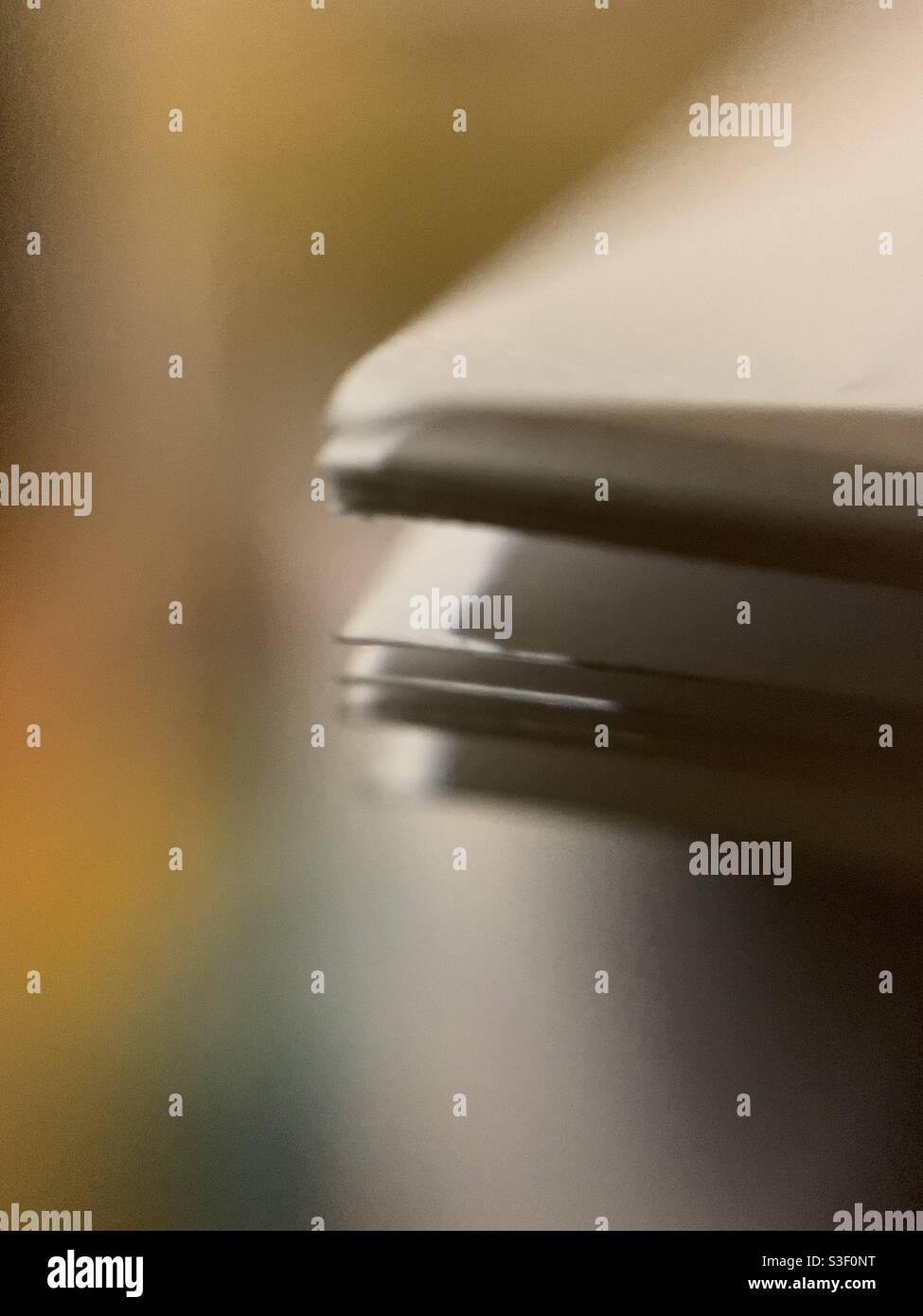 Sheets of paper hi-res stock photography and images - Alamy