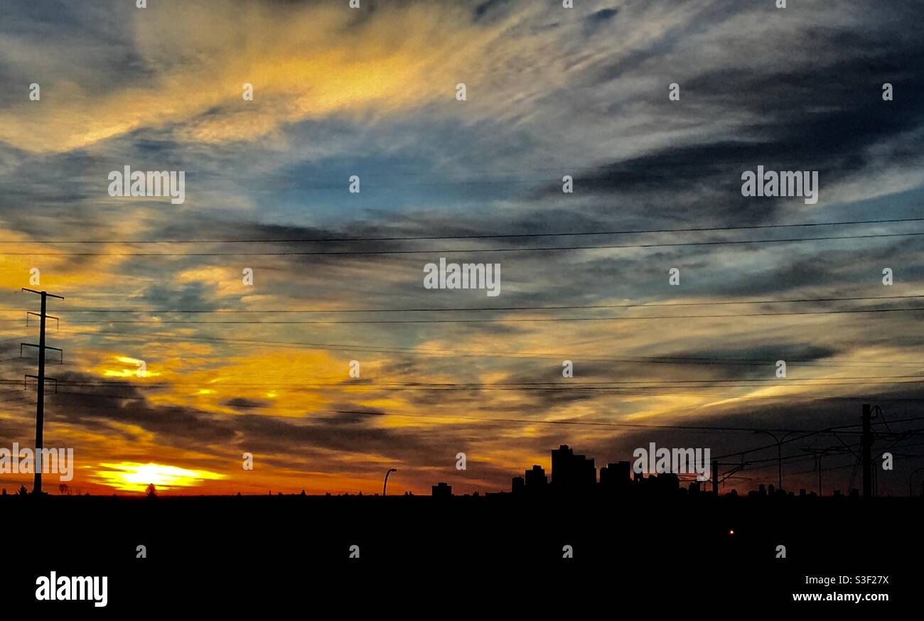 Calgary sunrise hi-res stock photography and images - Alamy