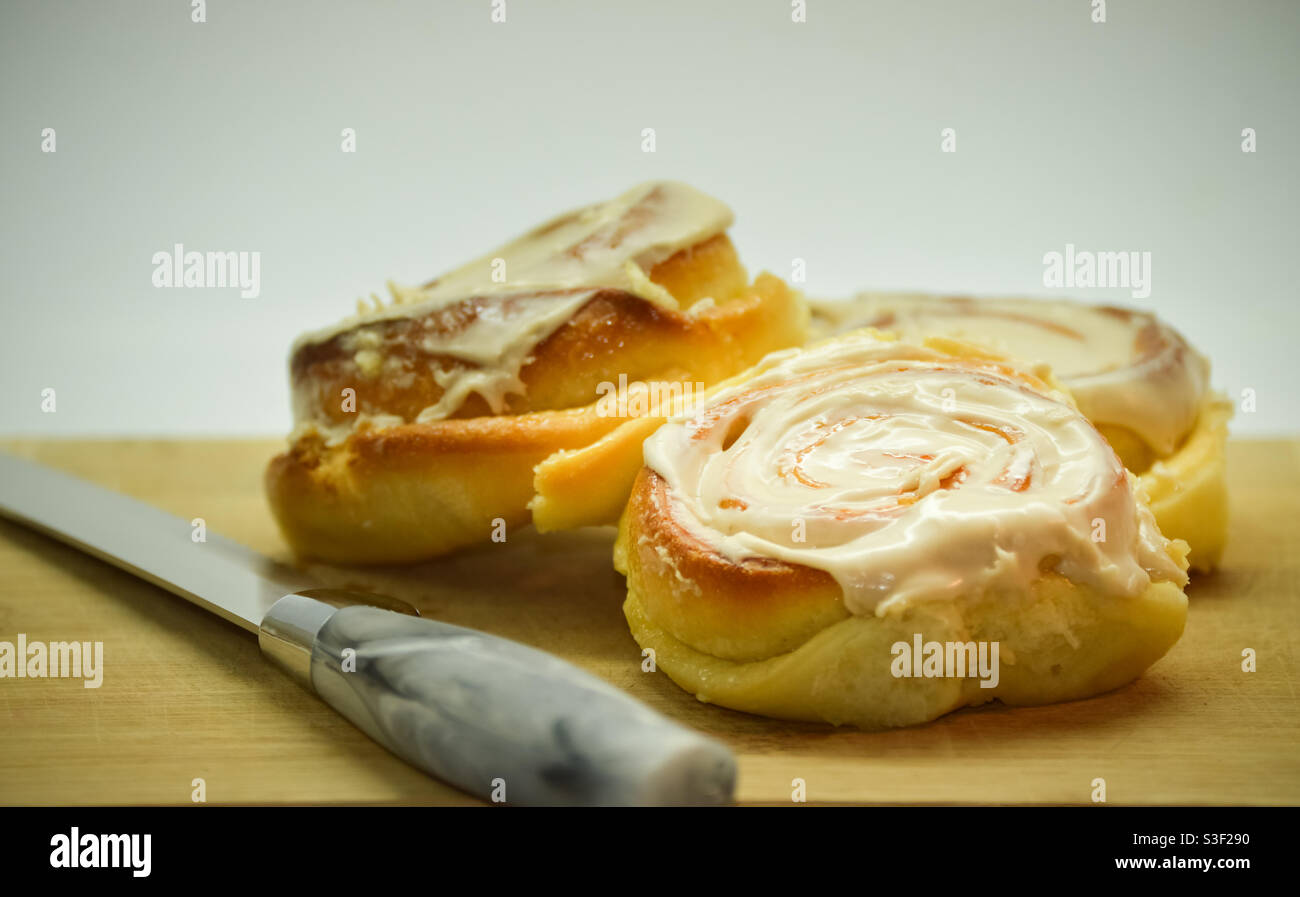 Maple bun hi-res stock photography and images - Alamy