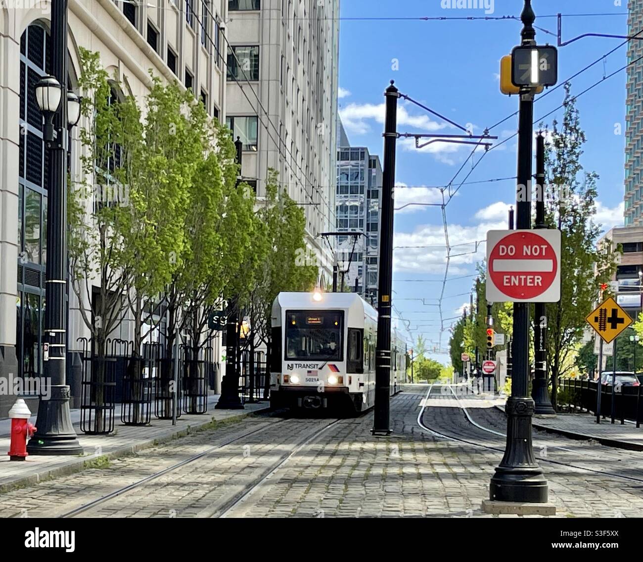 Hudson bergen light rail hi-res stock photography and images - Alamy