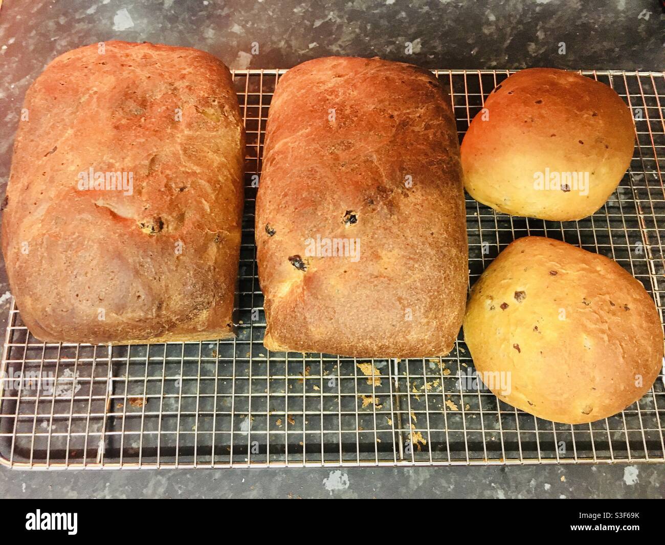 Cooking rack hi-res stock photography and images - Alamy