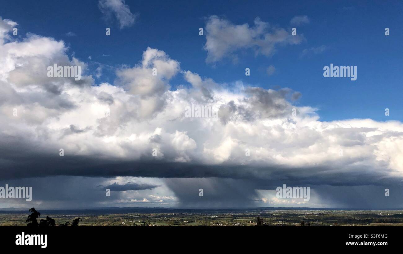 Spring rain showers hi-res stock photography and images - Alamy