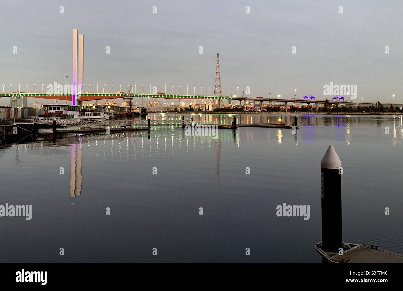 Bolte bridge hi-res stock photography and images - Alamy