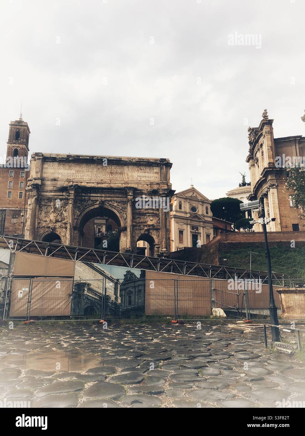 Heras Fence High Resolution Stock Photography and Images - Alamy