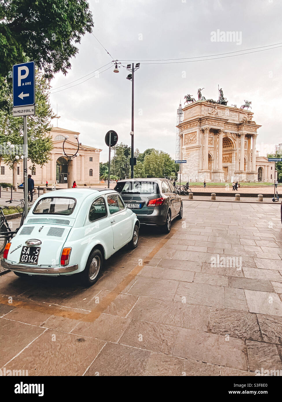 What to see in milan hi-res stock photography and images - Alamy