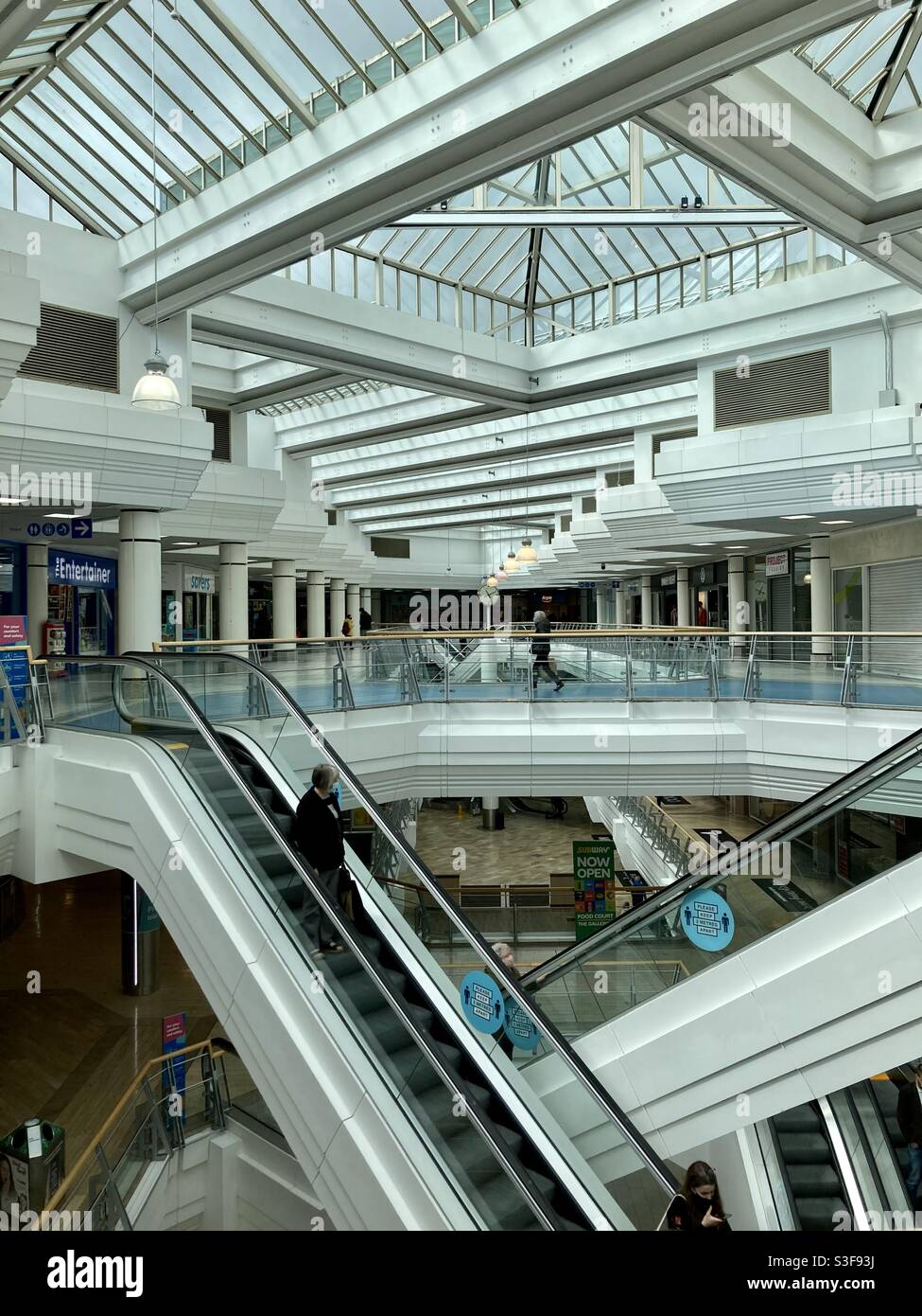 Shopping centre bristol hi-res stock photography and images - Alamy