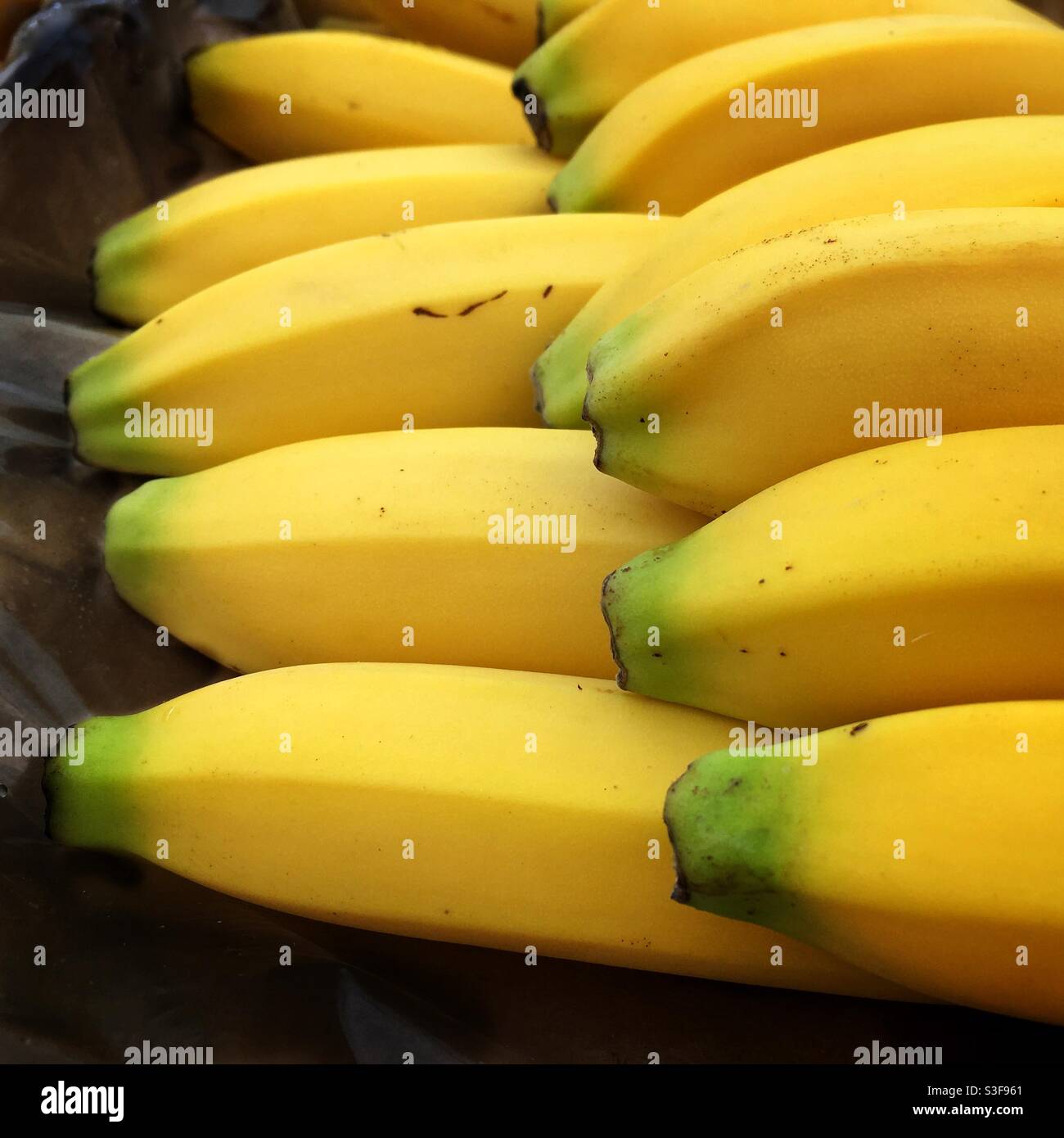 Close up bananas hi-res stock photography and images - Alamy