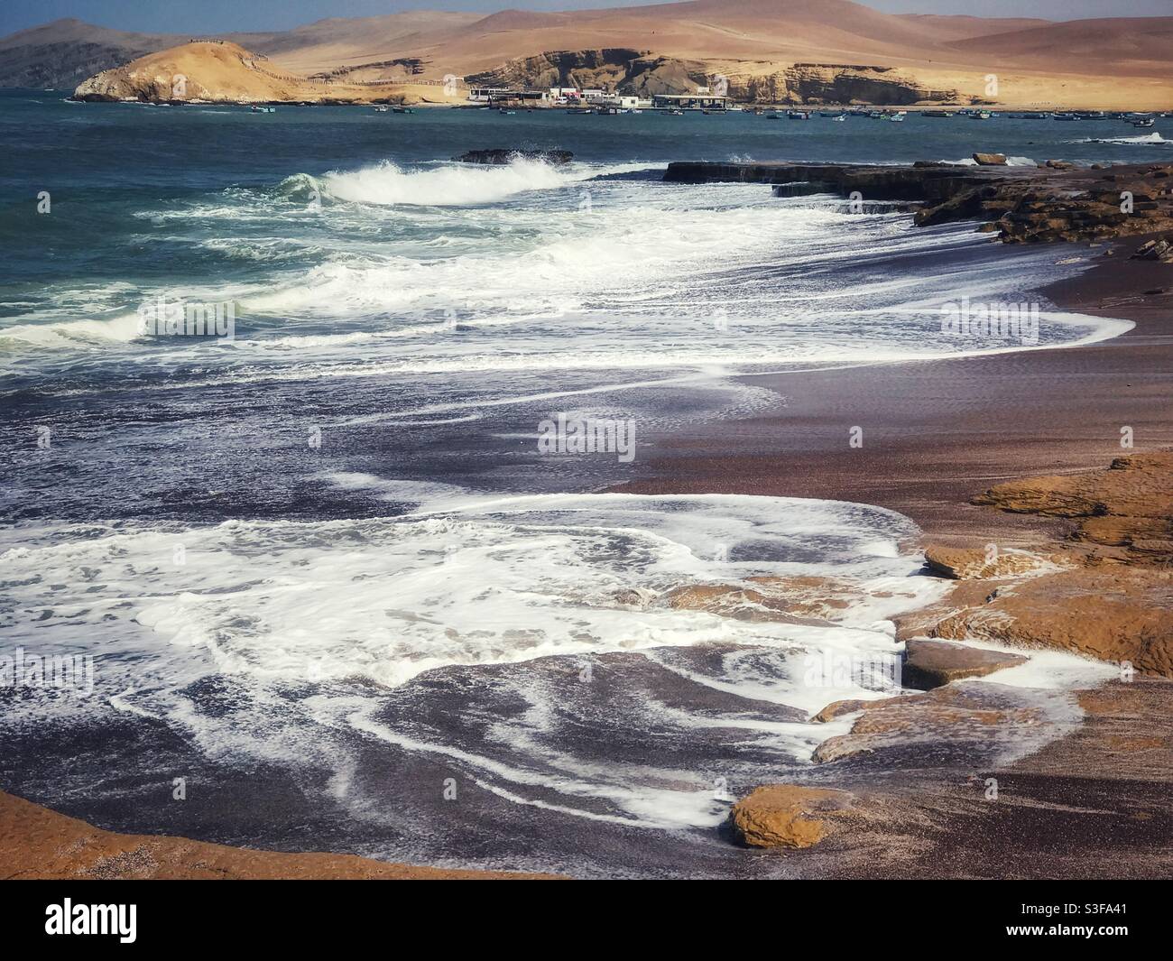 Paracas national reserve hi-res stock photography and images - Alamy