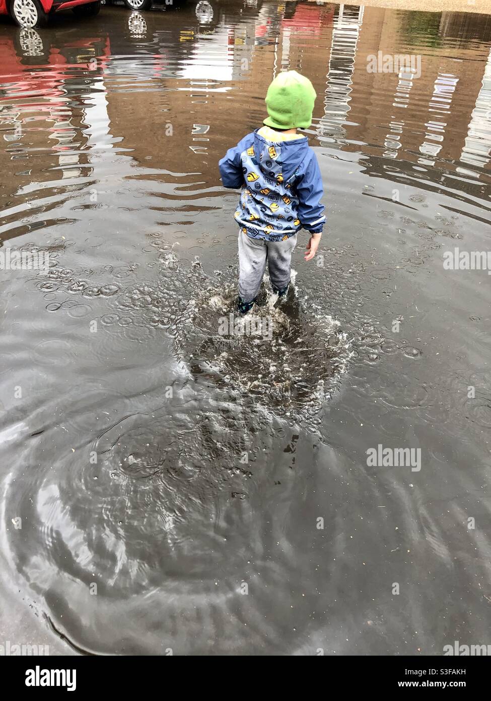 See through raincoat hi-res stock photography and images - Alamy