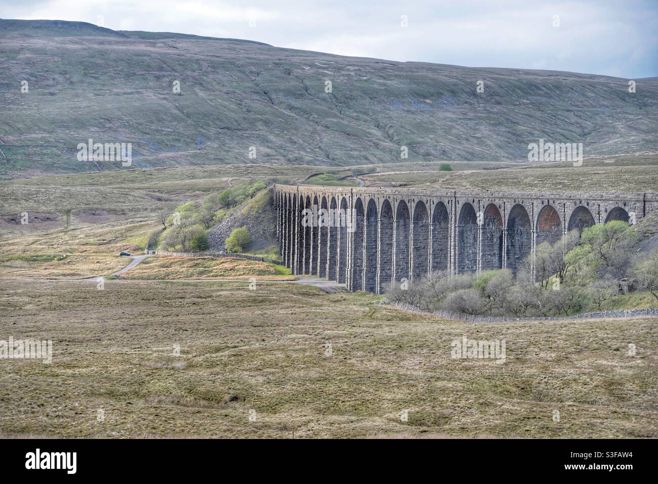 Ribblehead bridge hi-res stock photography and images - Alamy