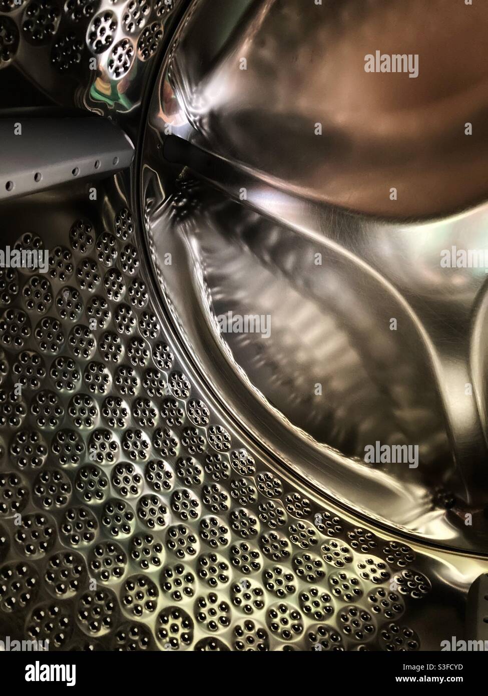 Inside washing machine hi-res stock photography and images - Alamy
