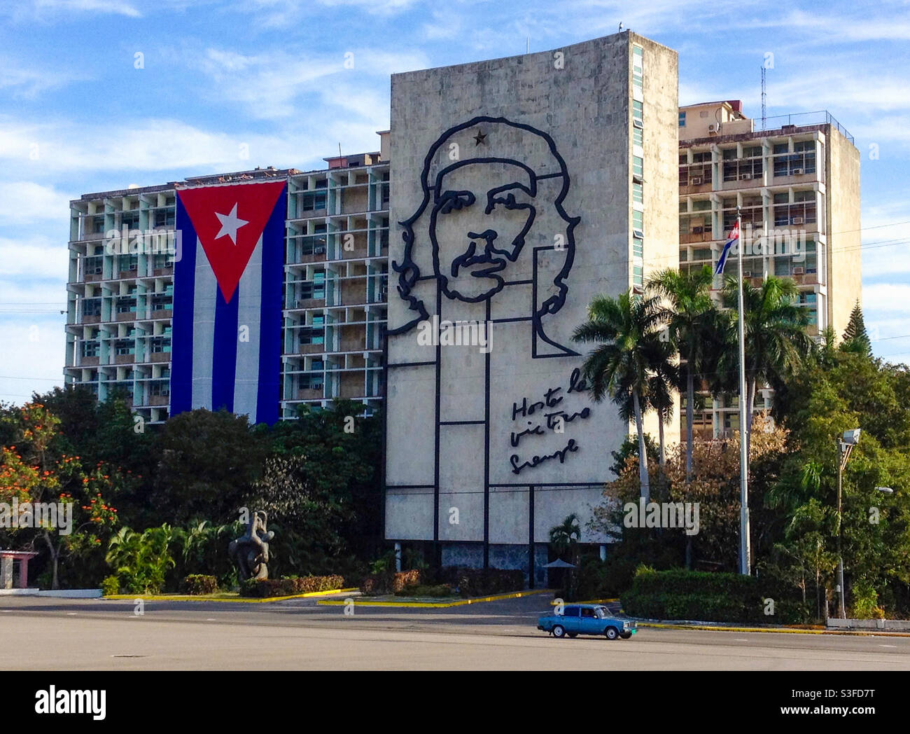 Cuban government building hi-res stock photography and images - Alamy