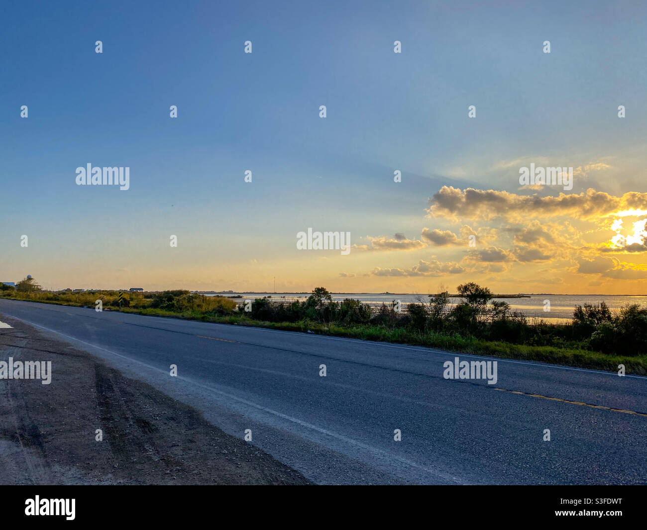 Louisiana sunset hi-res stock photography and images - Alamy
