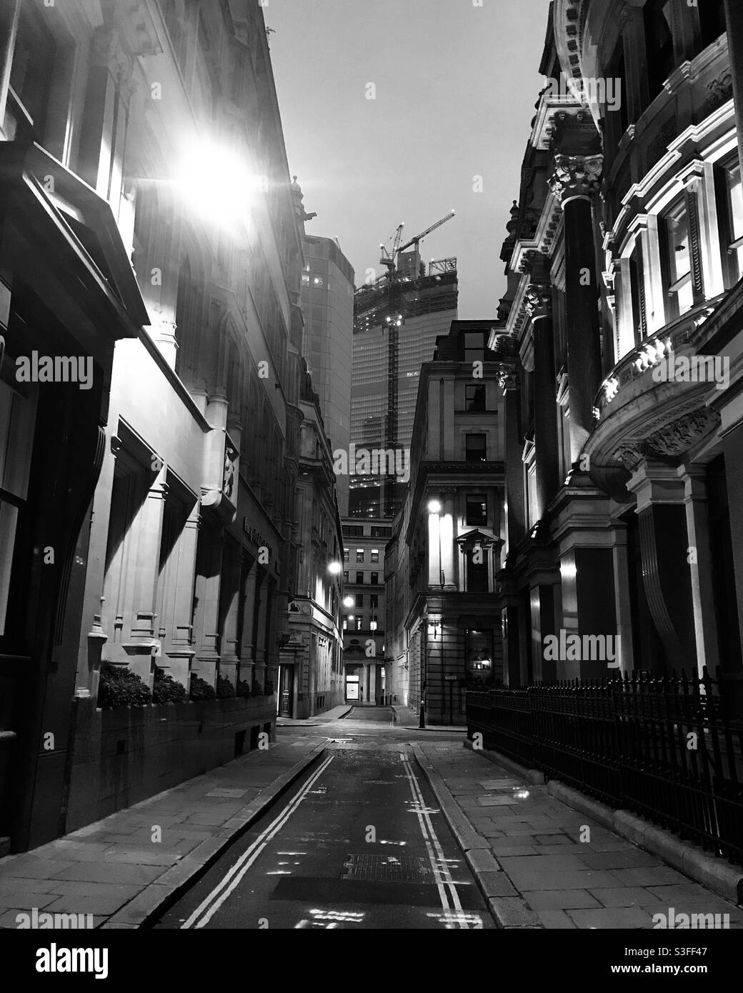 Olde London buildings Stock Photo - Alamy