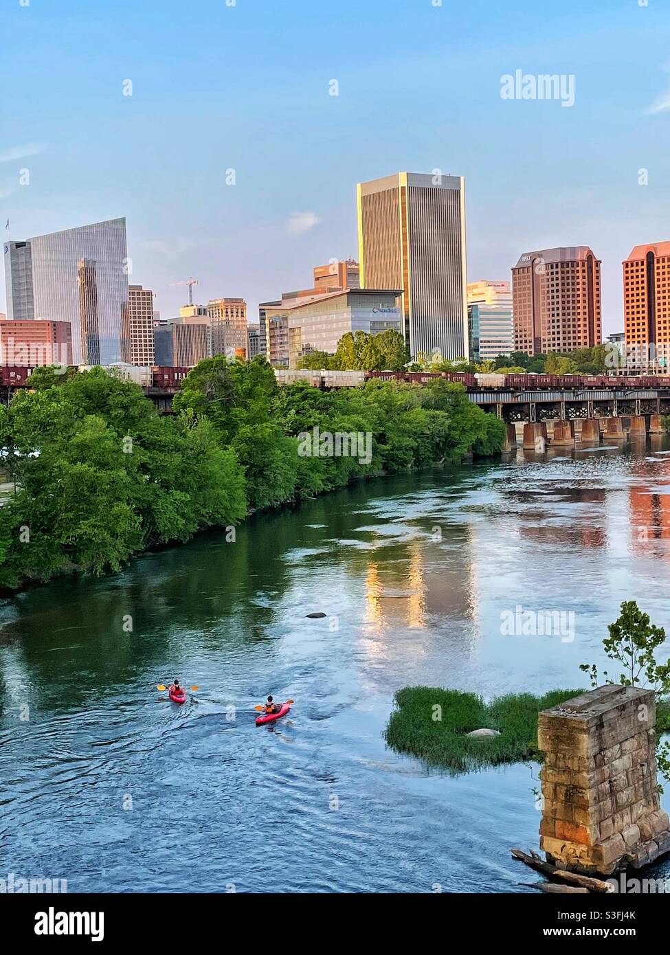 Floating the james river hi-res stock photography and images - Alamy