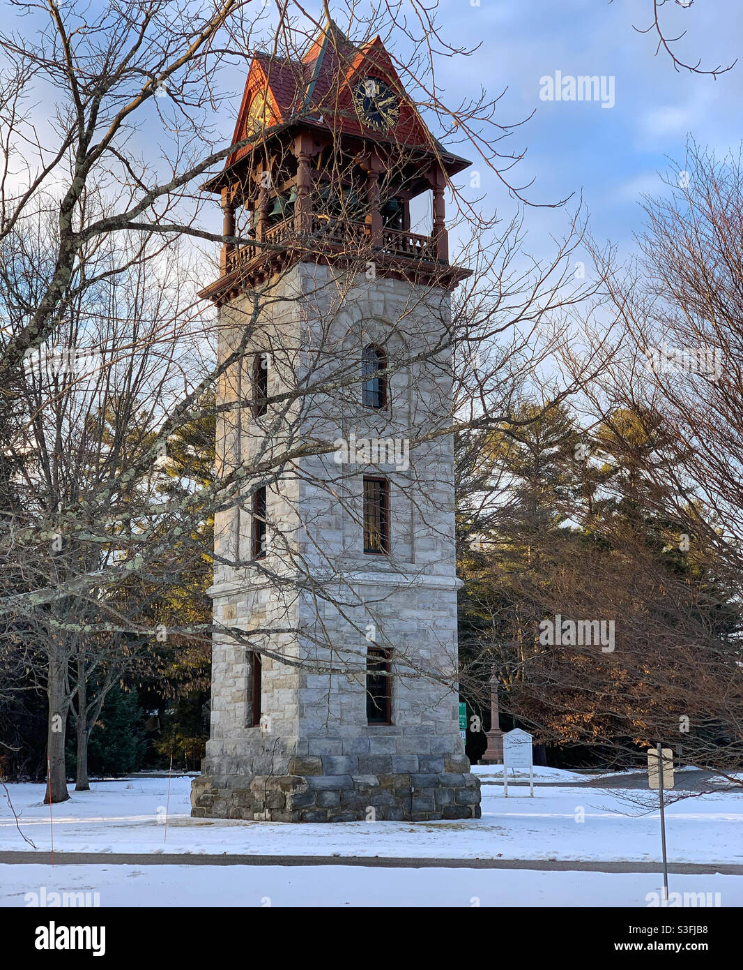Childrens chime tower hi-res stock photography and images - Alamy