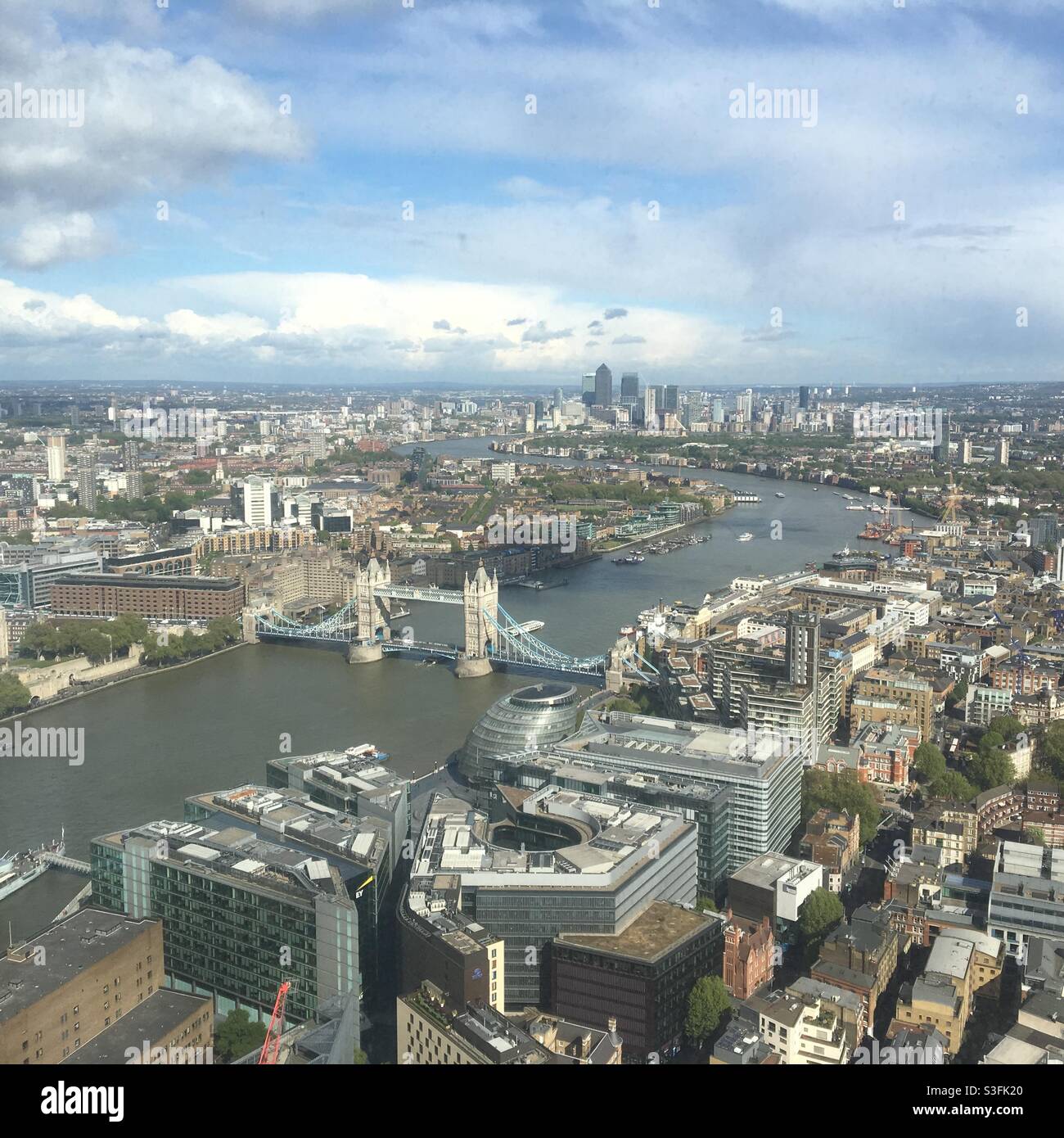 Bridge from above hi-res stock photography and images - Alamy