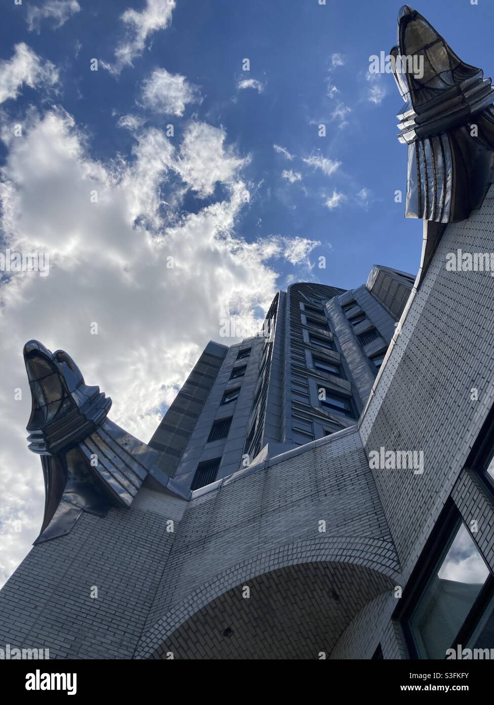 Gargoyles Chrysler Building High Resolution Stock Photography and ...