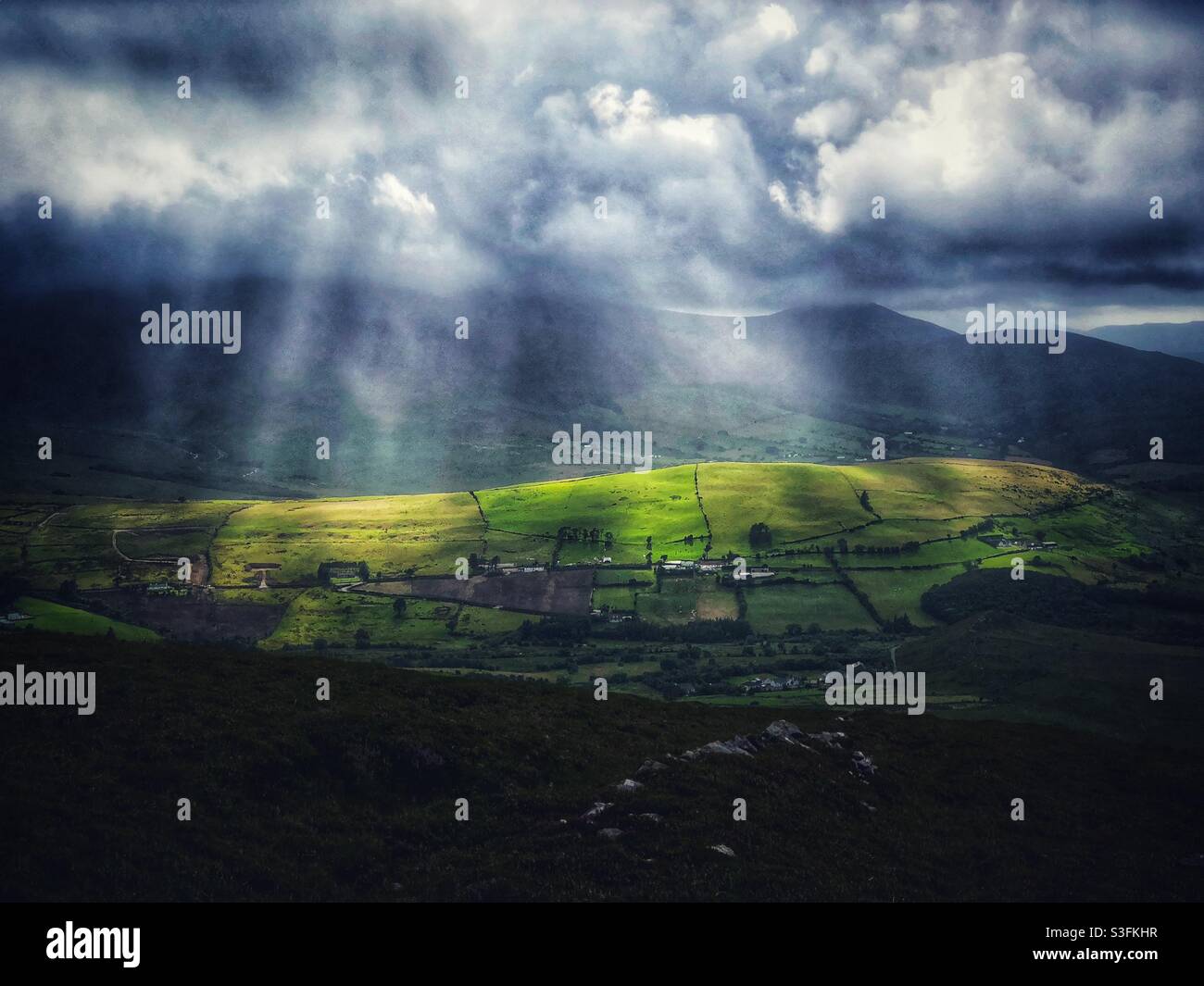 Mountain light hi-res stock photography and images - Alamy