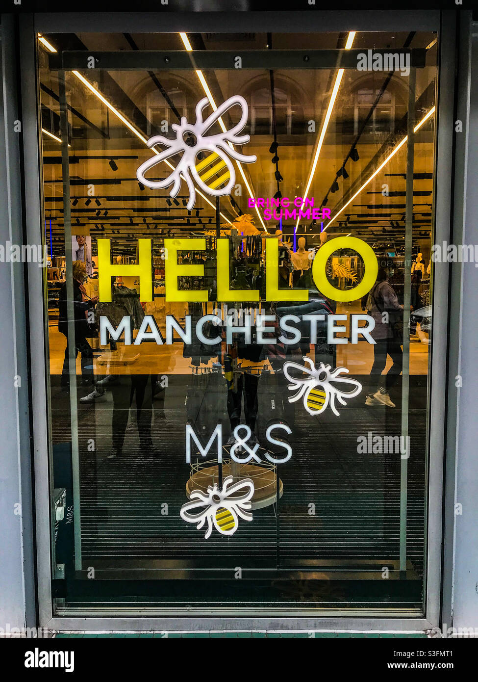 Marks and spencer manchester hi-res stock photography and images - Alamy