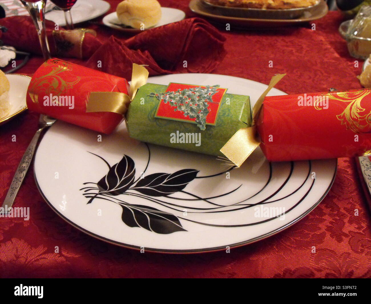 Colourful dinner hi-res stock photography and images - Alamy