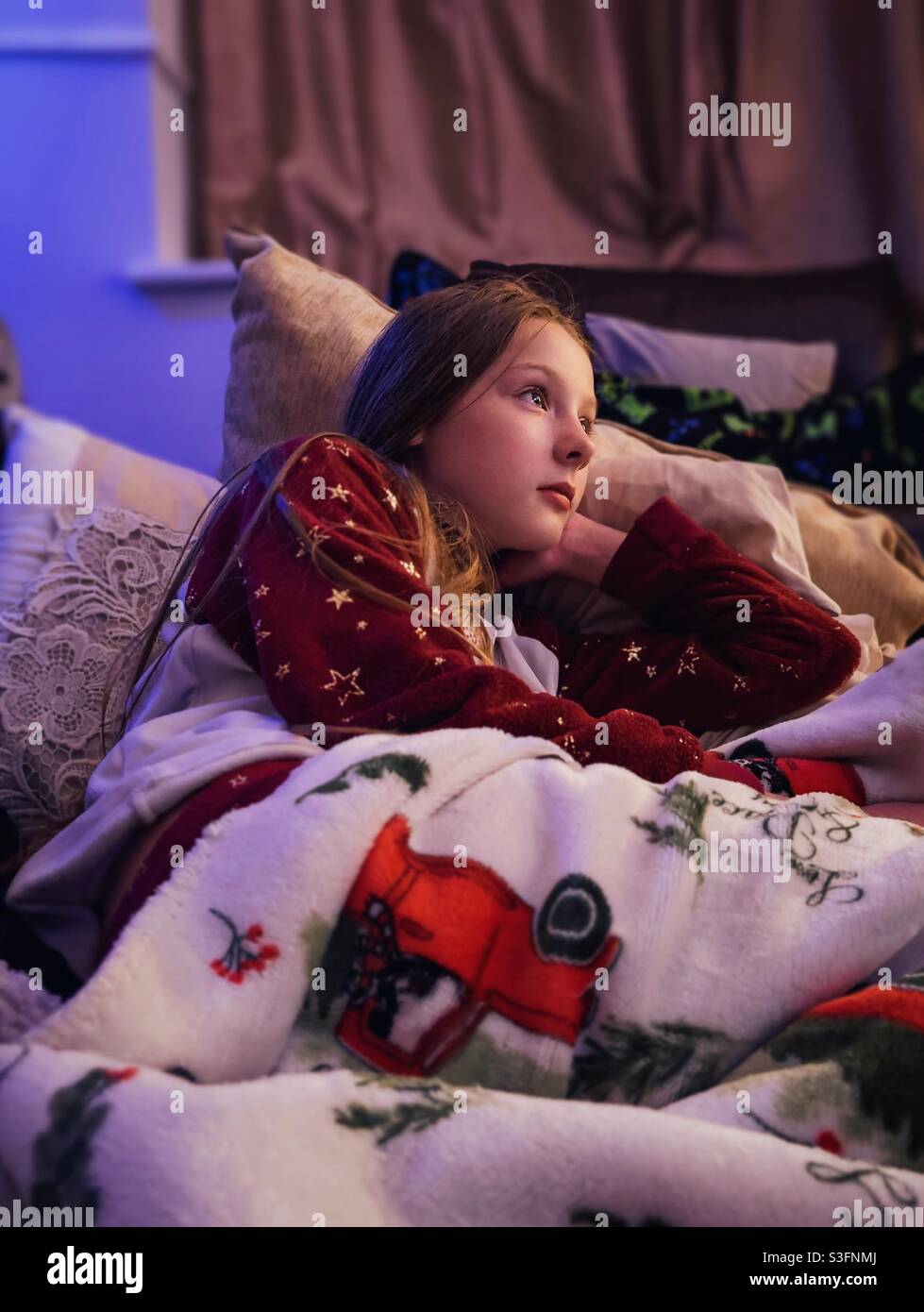 Movie night hi-res stock photography and images - Alamy