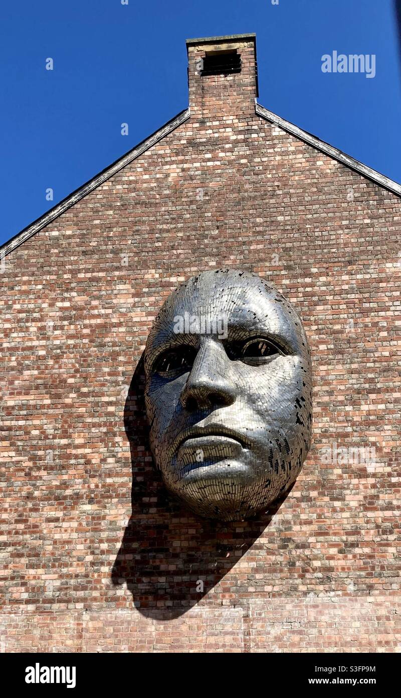 Face bricks hi-res stock photography and images - Alamy