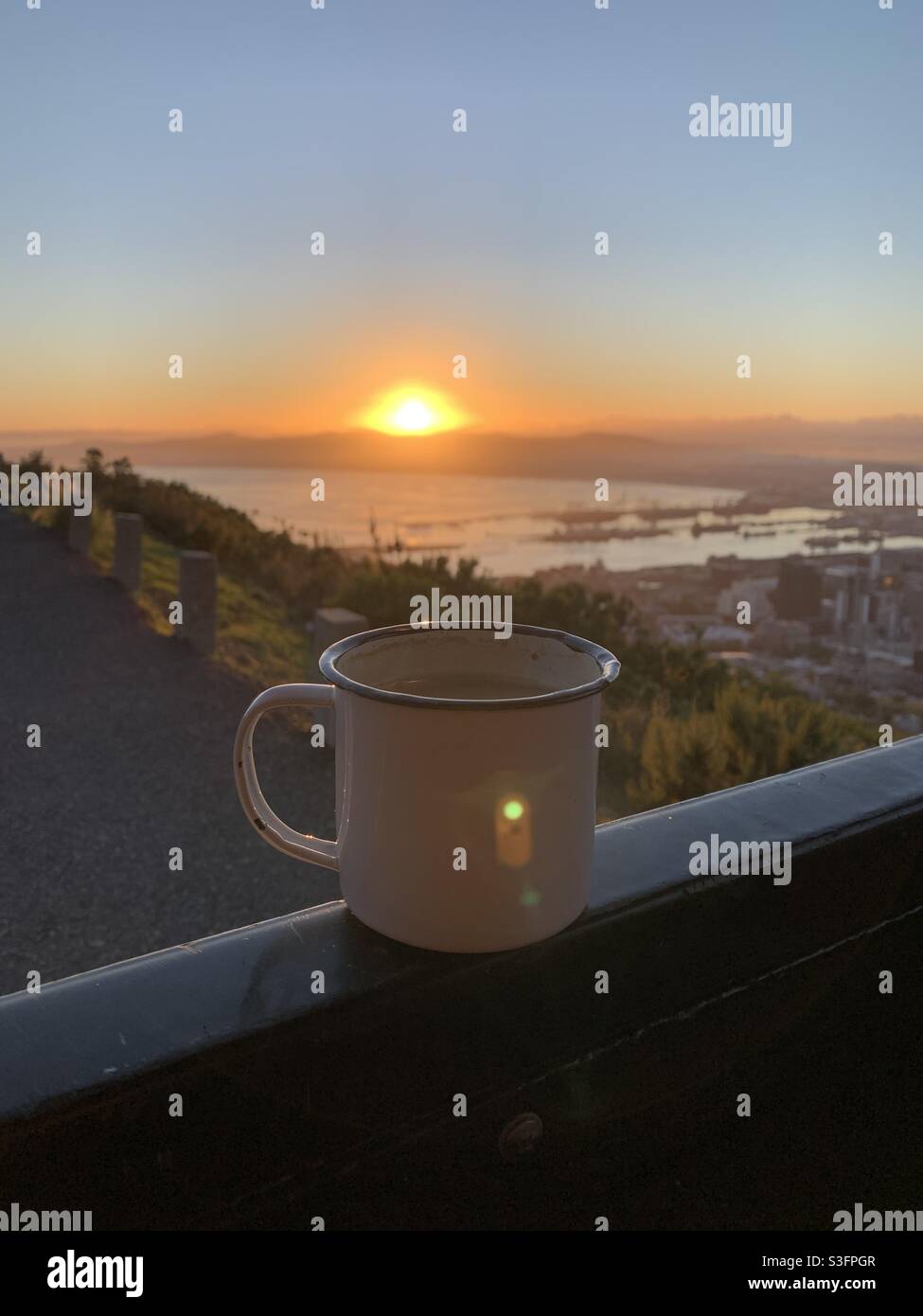 Sunrise coffee hi-res stock photography and images - Alamy